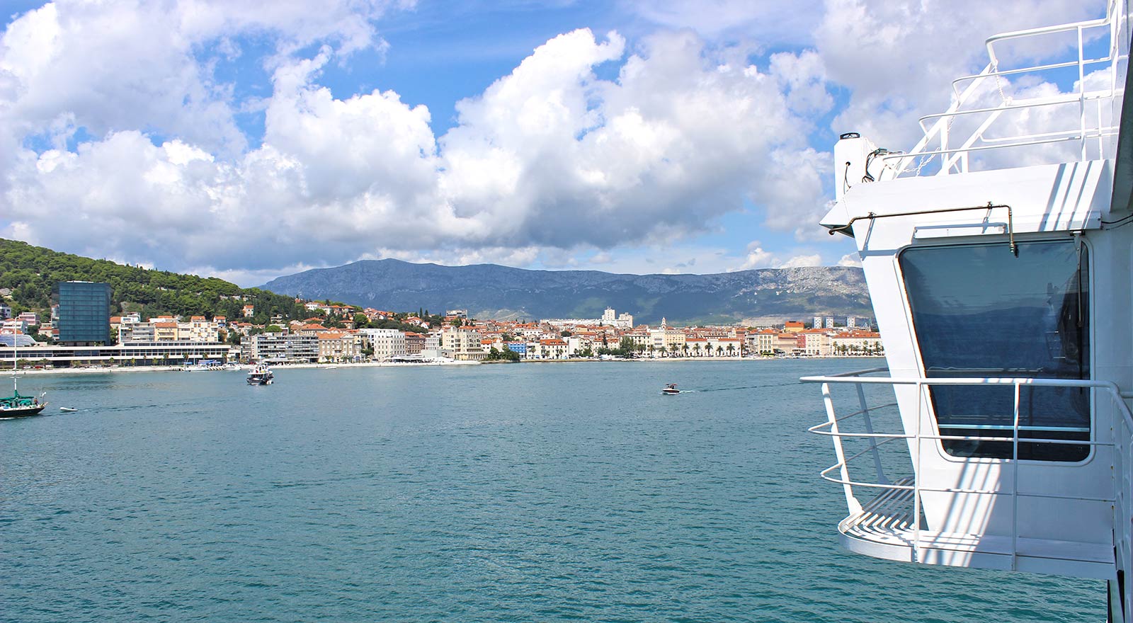 How to Get from Split to Hvar by Ferry, Catamaran, or Speedboat